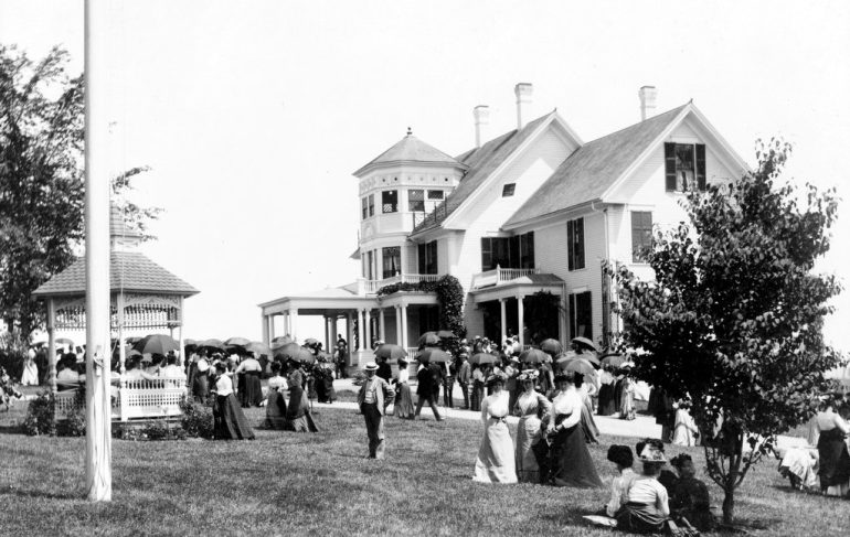 What was life like in 1900? See fascinating snapshots of turn‑of ...