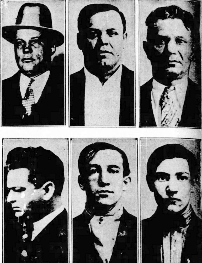 Chicago gang kills 7: Al Capone & the Saint Valentine's Day Massacre ...