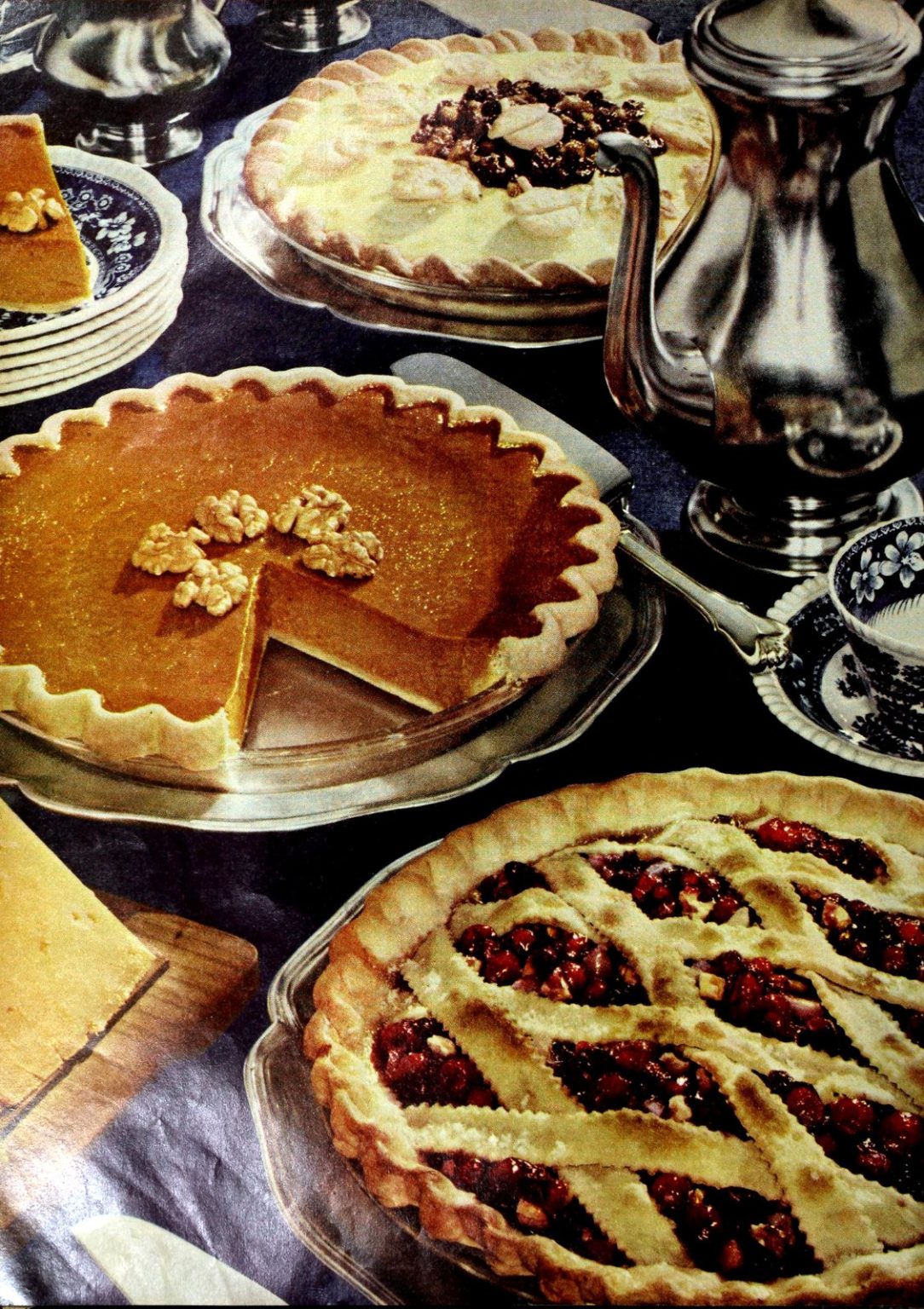 The best Thanksgiving traditions through the years: Decade-by-decade turkey dinners & sweet ...