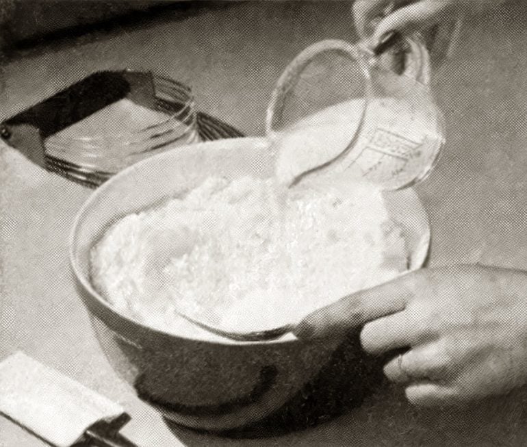 This old-fashioned baking powder biscuit recipe from the 1950s turns ...