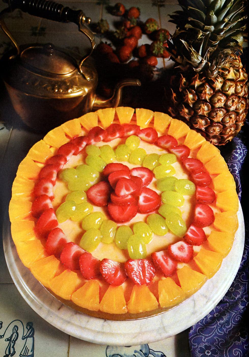 Gorgeous glazed fruit cheesecake (1967) - Click Americana