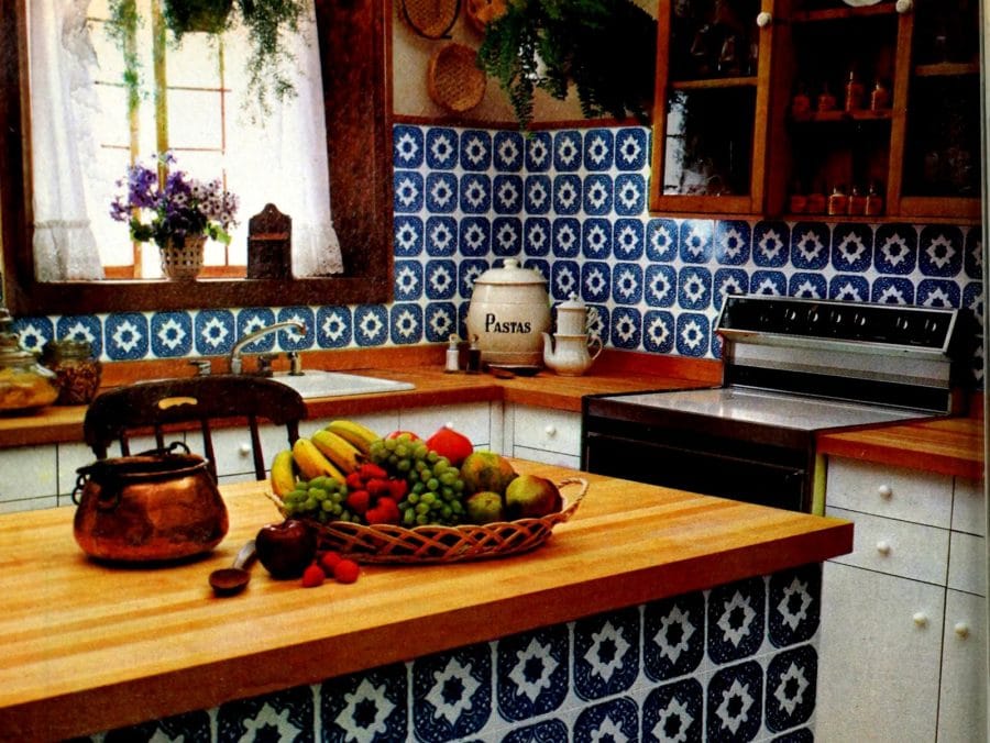 Cool 1970s kitchen decor: How to give your modern kitchen a groovy vibe ...