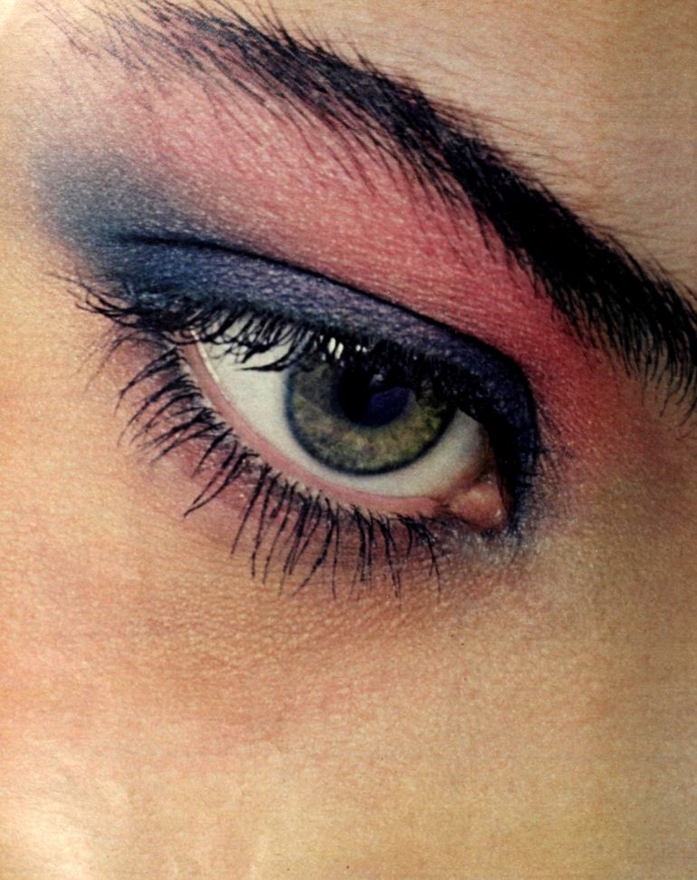 How to get awesome & authentic 80s eye makeup, like multicolored ...
