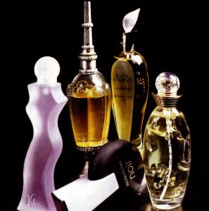150 popular vintage perfumes from the 90s - Click Americana