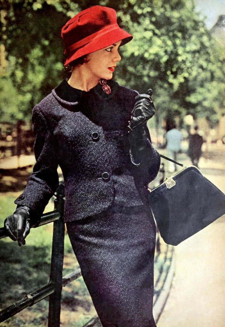 1950s hats: See 50+ vintage cloche, cap, scoop brim & other headwear ...