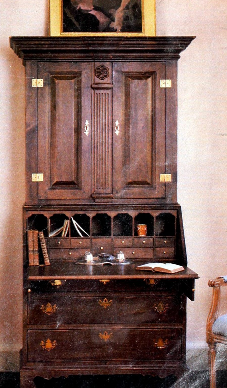 Antique secretary desks: See 30 examples of fancy & functional ...