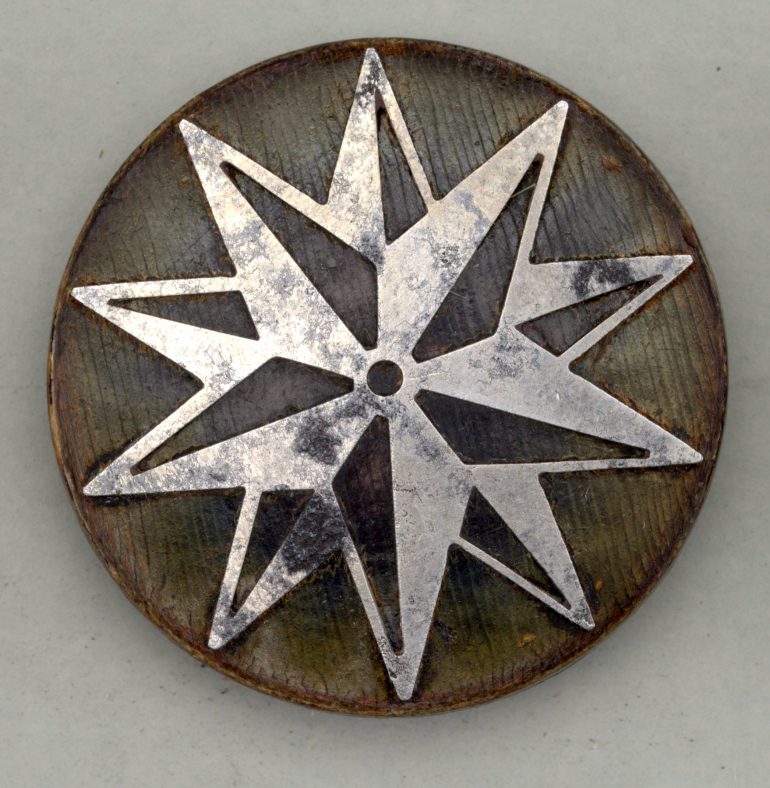 Antique buttons: How to identify these exquisite collectible treasures ...