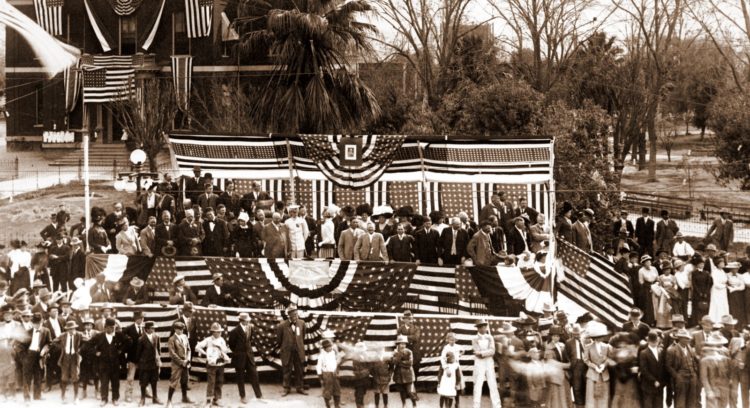 Arizona: Statehood is achieved (1912) - Click Americana