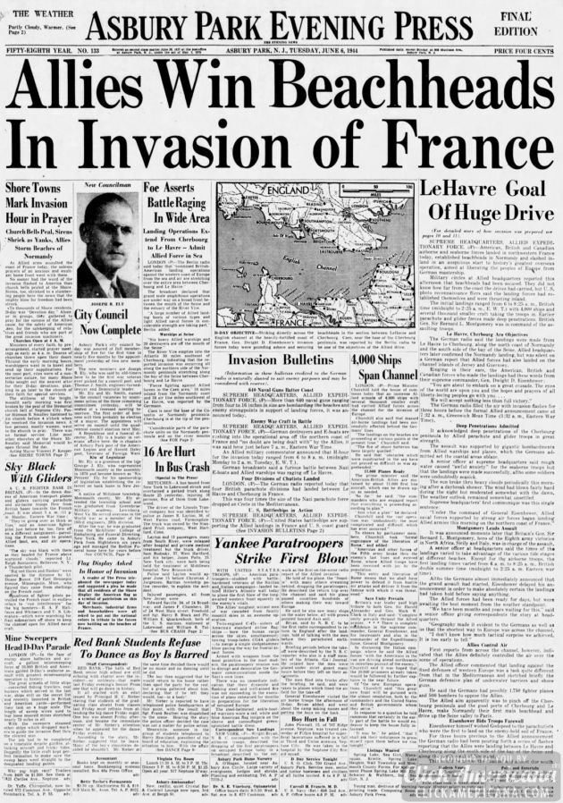 WWII newspaper headlines from the D-Day invasion of France (1944 ...