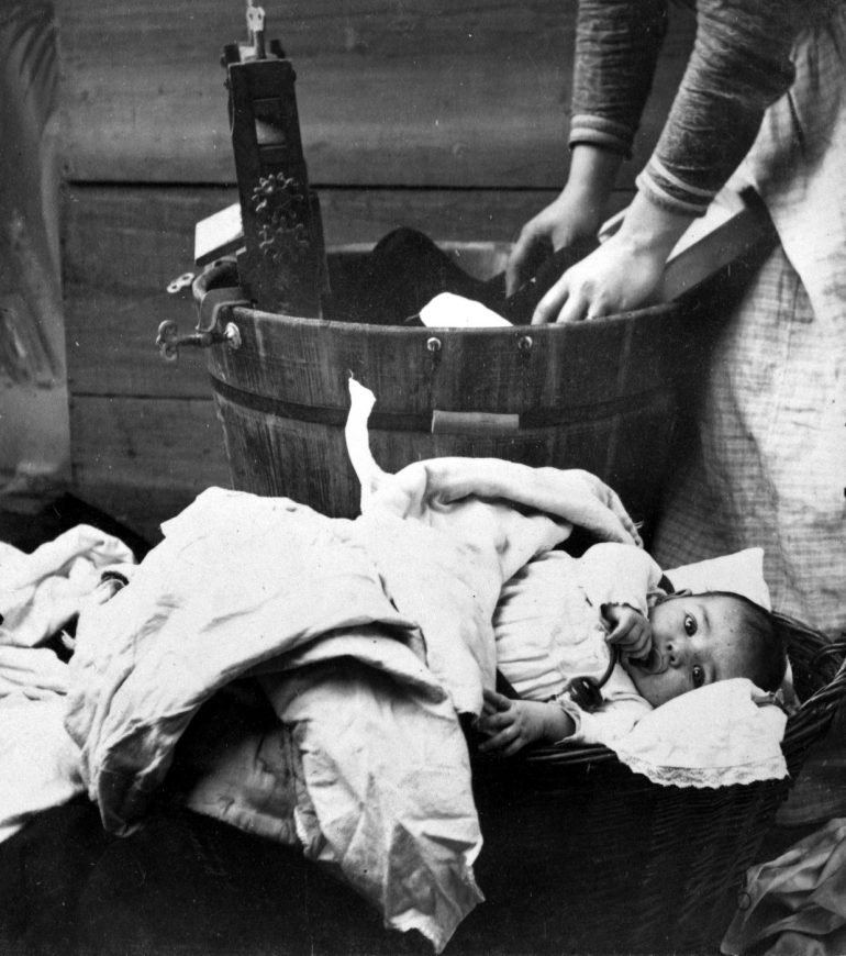 Washboards & the vintage laundry day grind: How resourceful Americans ...