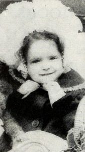 Clara Bow: The actress who was a dazzling darling of the Roaring 1920s ...