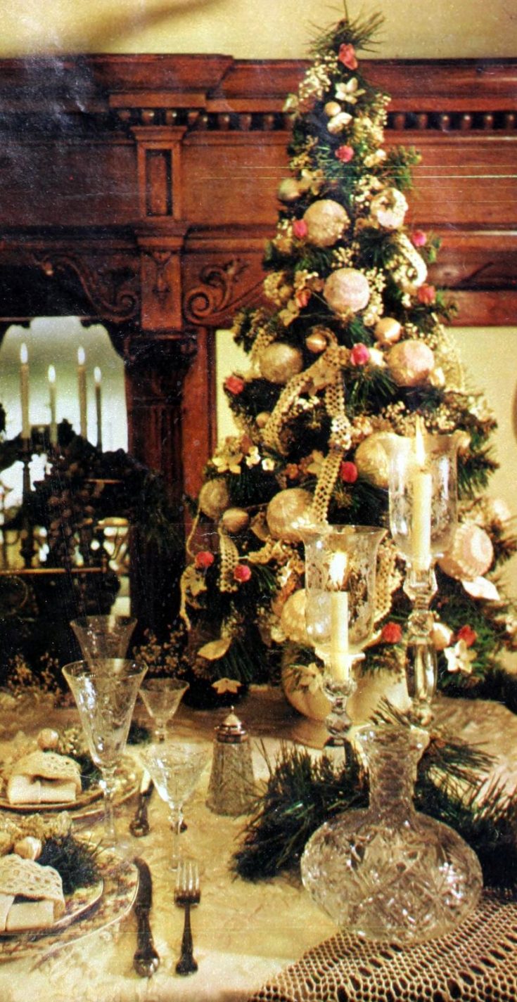 Try a retro tabletop Christmas tree for a little festivity on a small ...