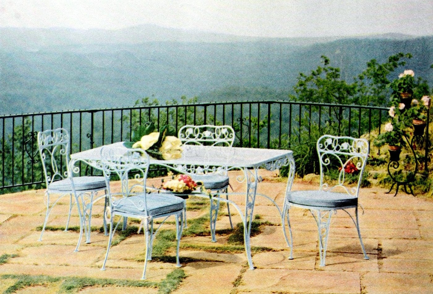See 60 vintage patio furniture sets that offered bold & stylish outdoor ...
