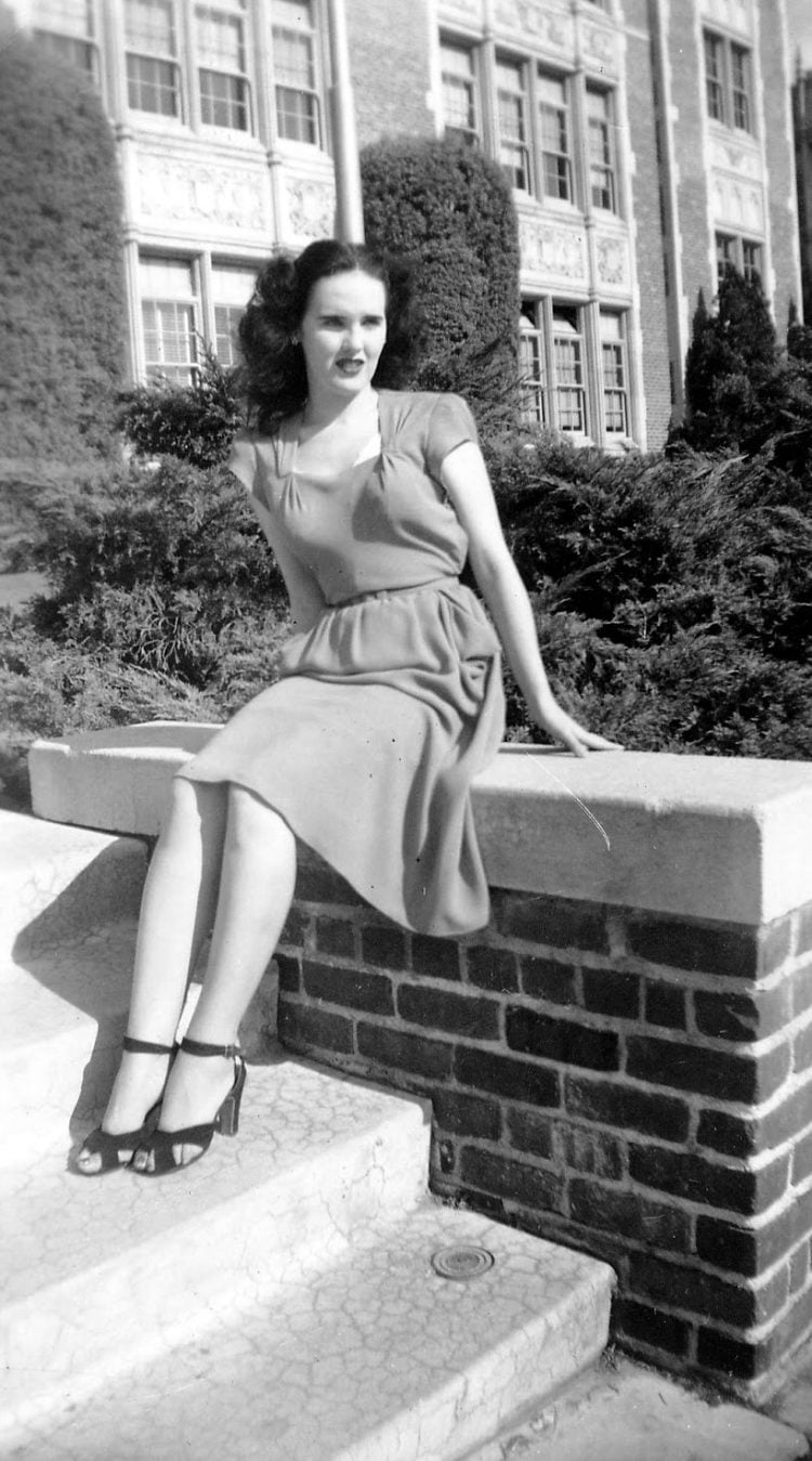 The Black Dahlia murder: Find out all about this mysterious and brutal ...
