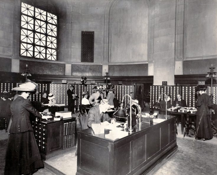 Vintage card catalogs: Still attracting bookworms with their old-school ...