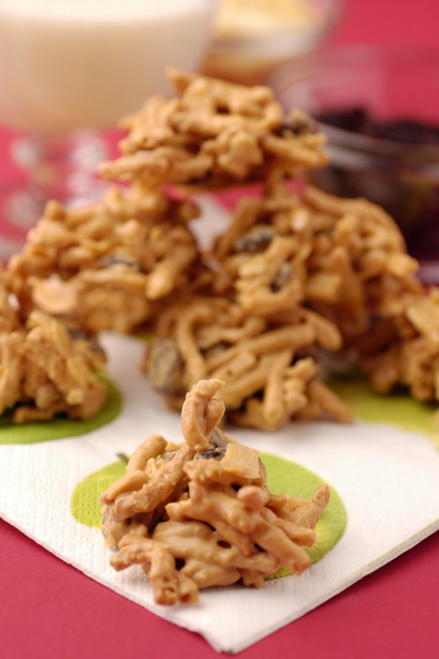 Butterscotch haystacks with peanut butter: Easy no-bake cookies from ...