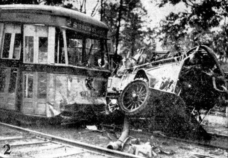 See 35 vintage car wrecks from the days before seat belts & airbags ...