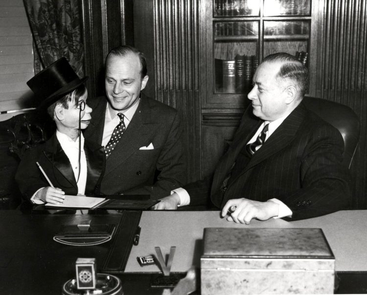 Edgar Bergen & Charlie McCarthy: The most famous ventriloquist & puppet ...