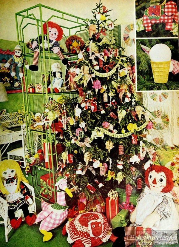 How did people decorate Christmas trees back in the '70s? See 20 ...