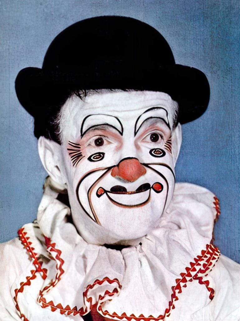 Old clowns: We restored 20 vintage clown pictures with AI, and the ...