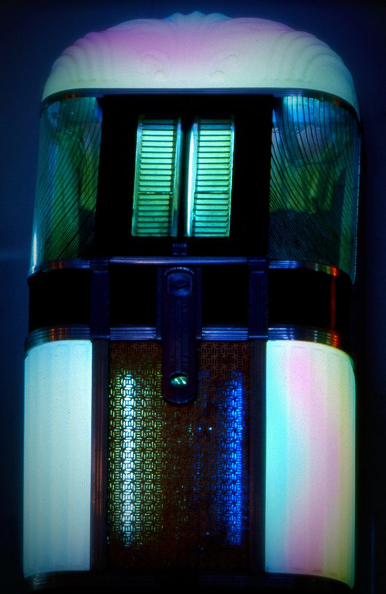 See 20 vintage jukeboxes, including Classic Rock-Ola & Wurlitzer ...