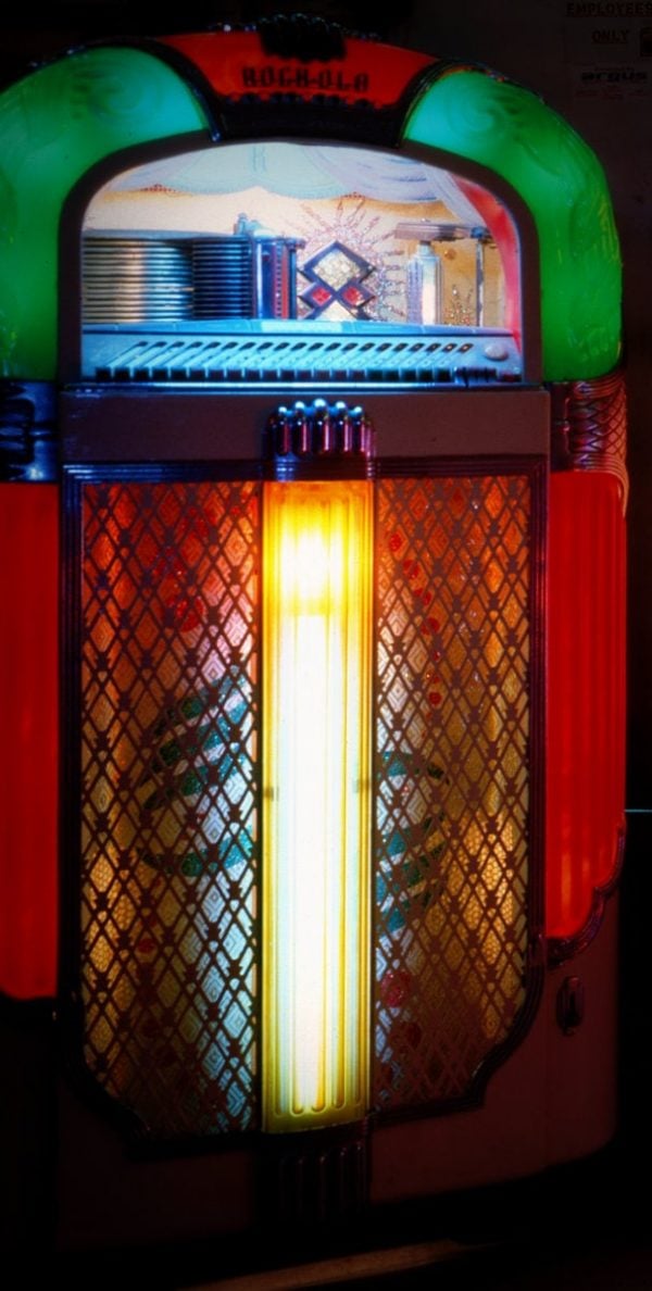 See 20 vintage jukeboxes, including Classic Rock-Ola & Wurlitzer ...