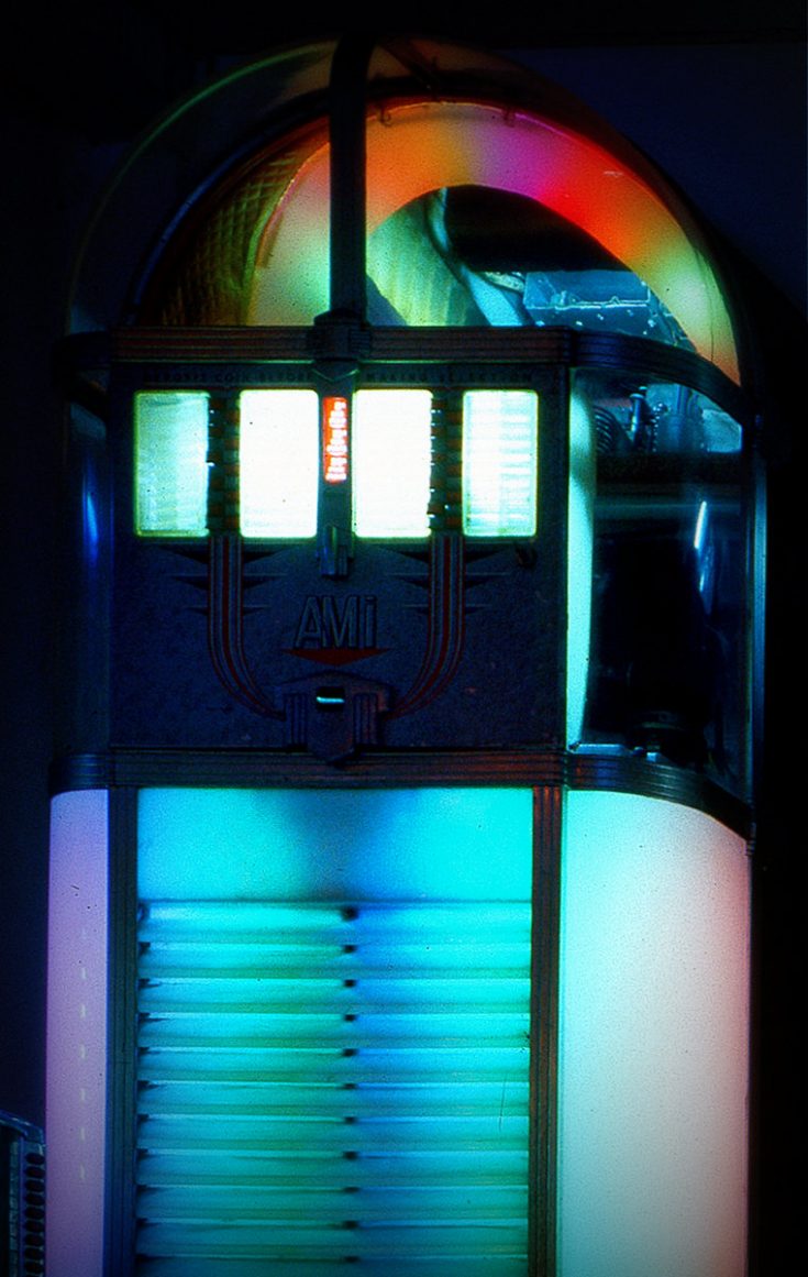 See 20 vintage jukeboxes, including Classic Rock-Ola & Wurlitzer ...