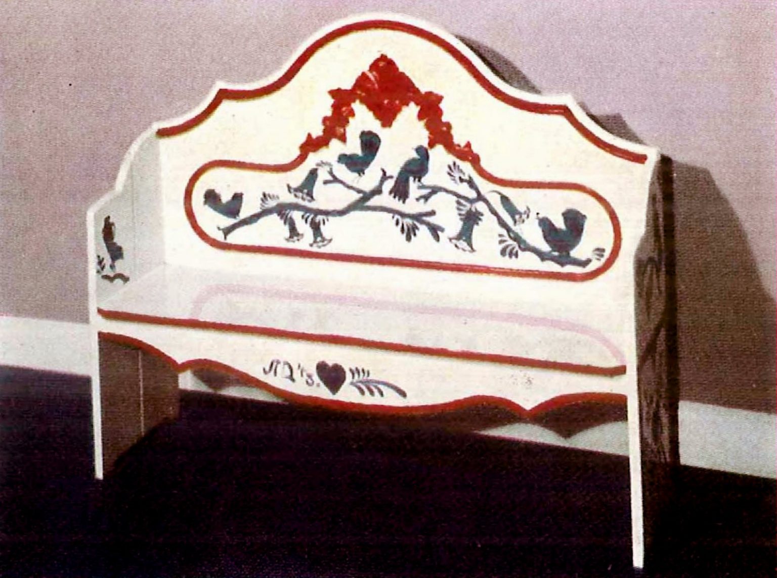 Folk-art painted furniture: Upcycle & renew furniture with tips from ...