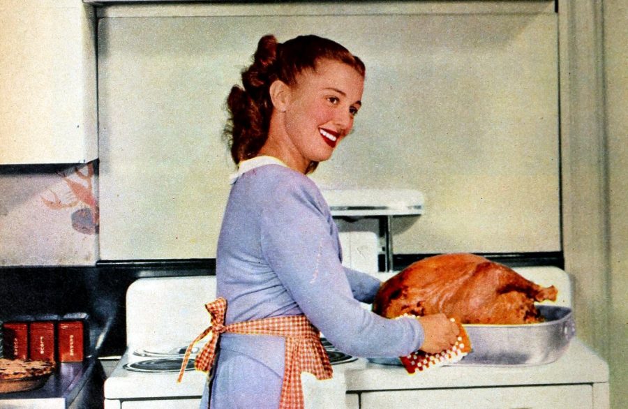 The best Thanksgiving traditions through the years: Decade-by-decade turkey dinners & sweet ...