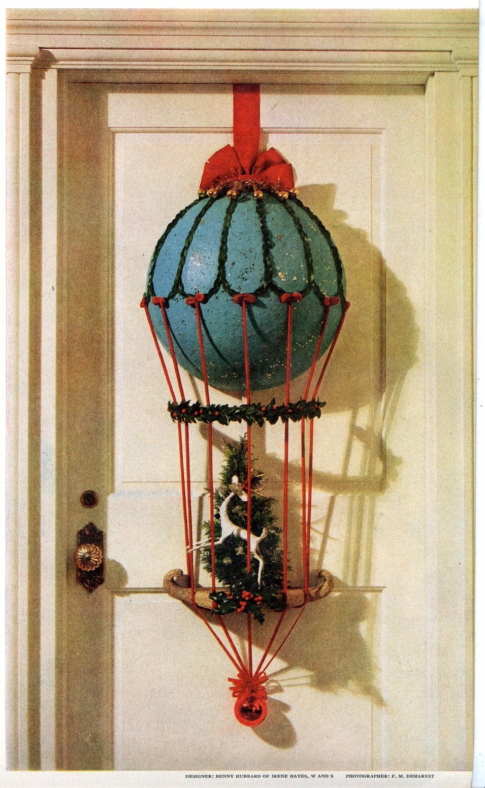 35 Christmas door decoration ideas & wreaths so you can celebrate the ...