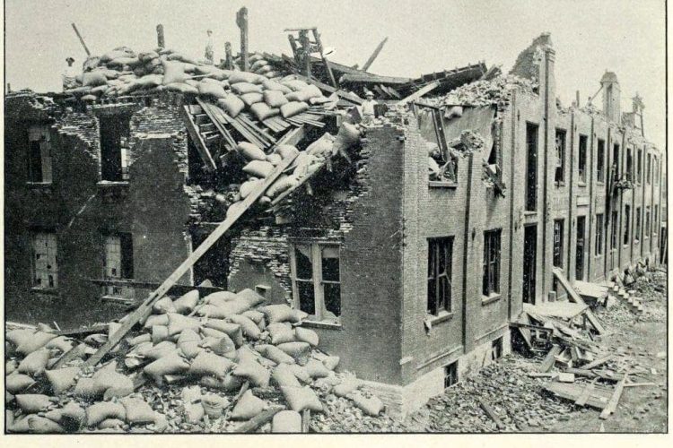 See 20 pictures of the devastation caused by the deadly St Louis ...