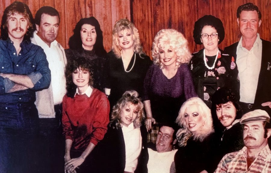 Meet young Dolly Parton before she was a country icon, movie star ...