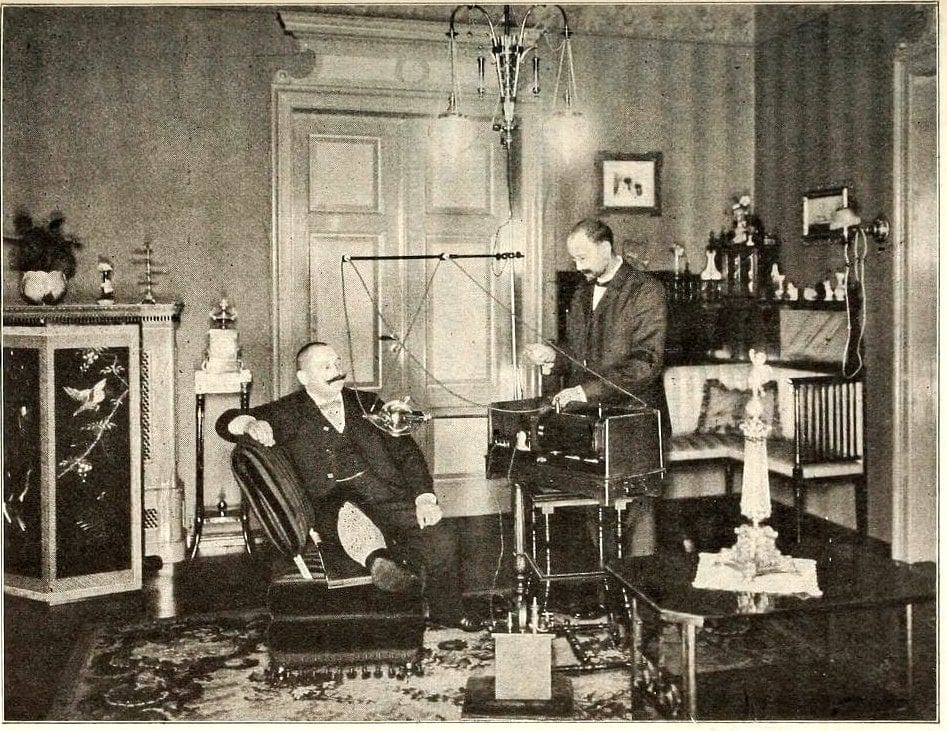 How X-rays were discovered in the 1890s - momentous Victorian medical ...