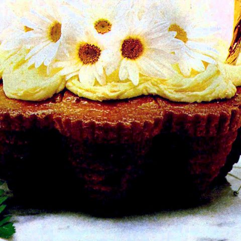 How to make four cute old-fashioned Easter basket cakes - Click Americana