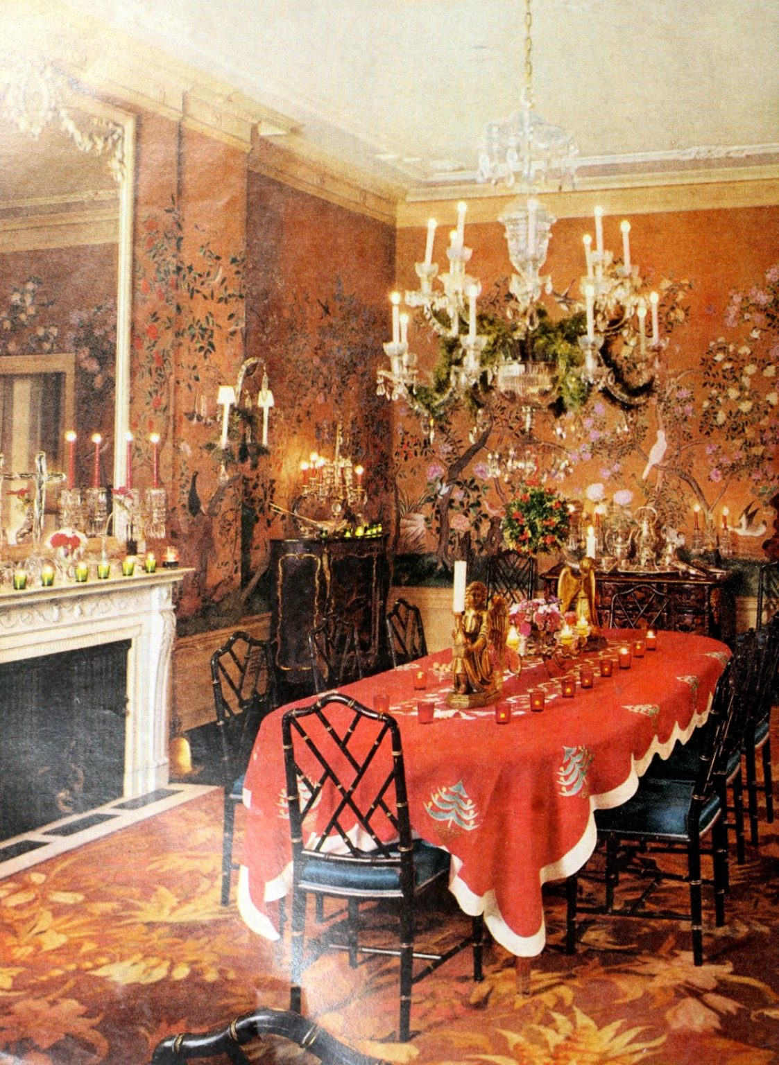 Festive Christmas table settings: Ideas for holiday tables with retro ...