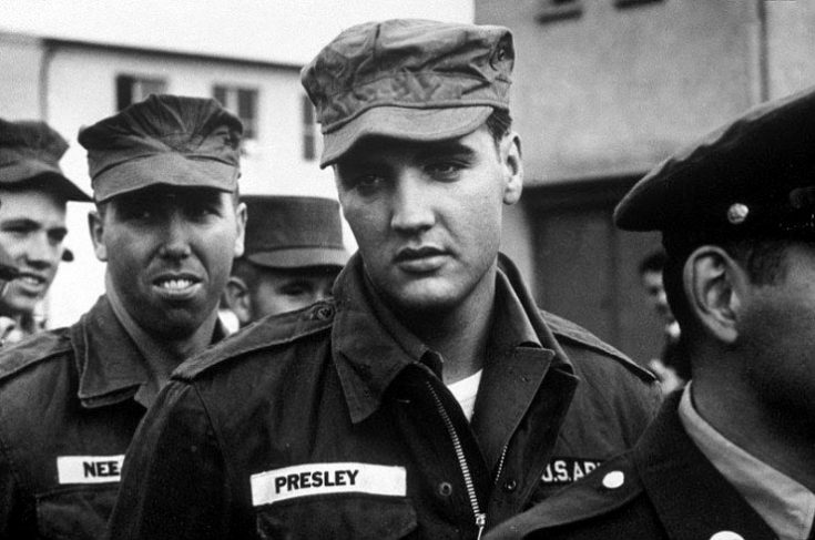 Elvis Presley army photos that capture the shocking moment the King got ...