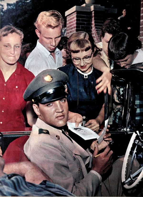 Elvis Presley army photos that capture the shocking moment the King got ...