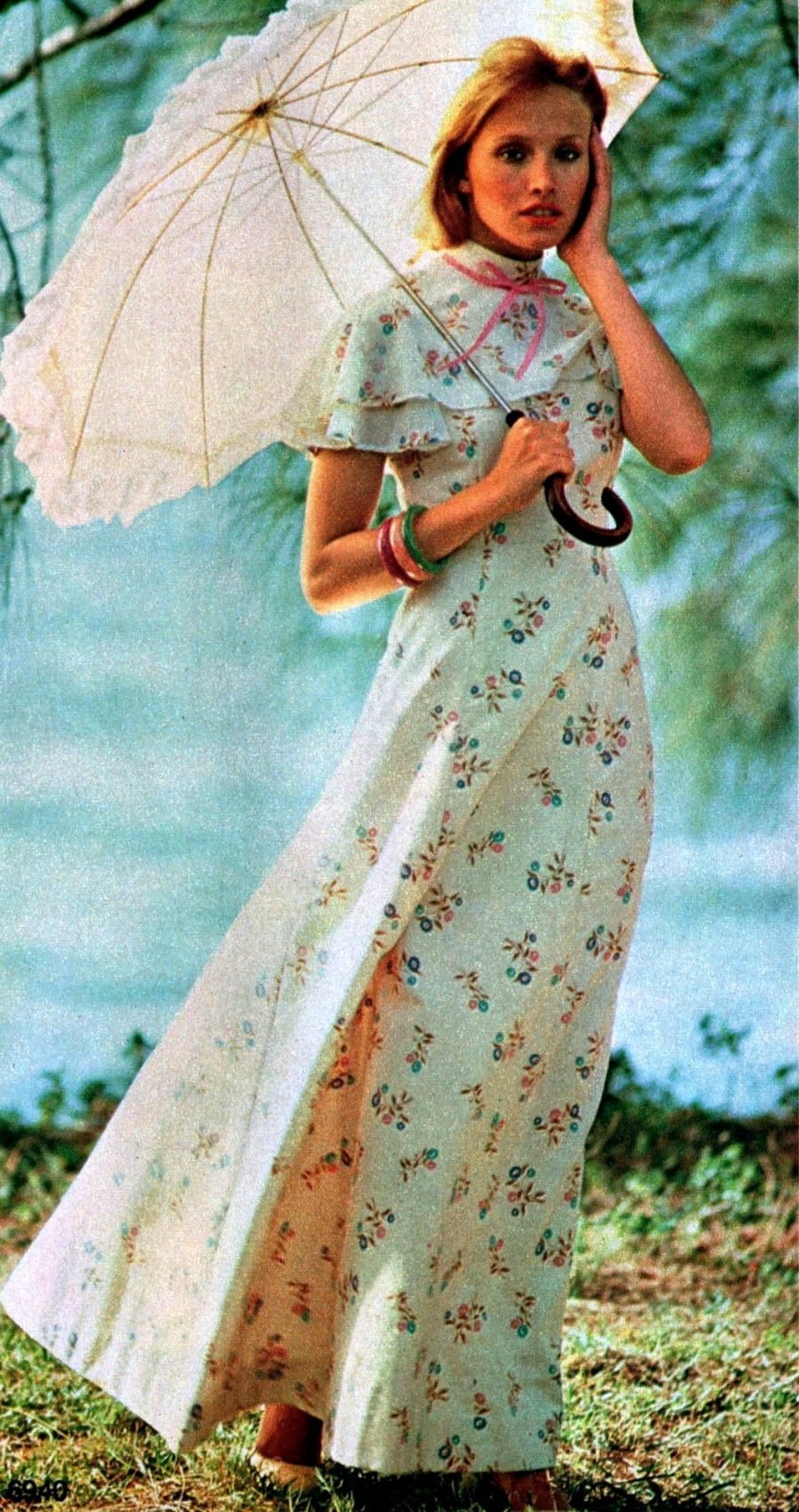 Vintage 70s prom dresses were a feminine fusion of bohemian & chic - Click Americana