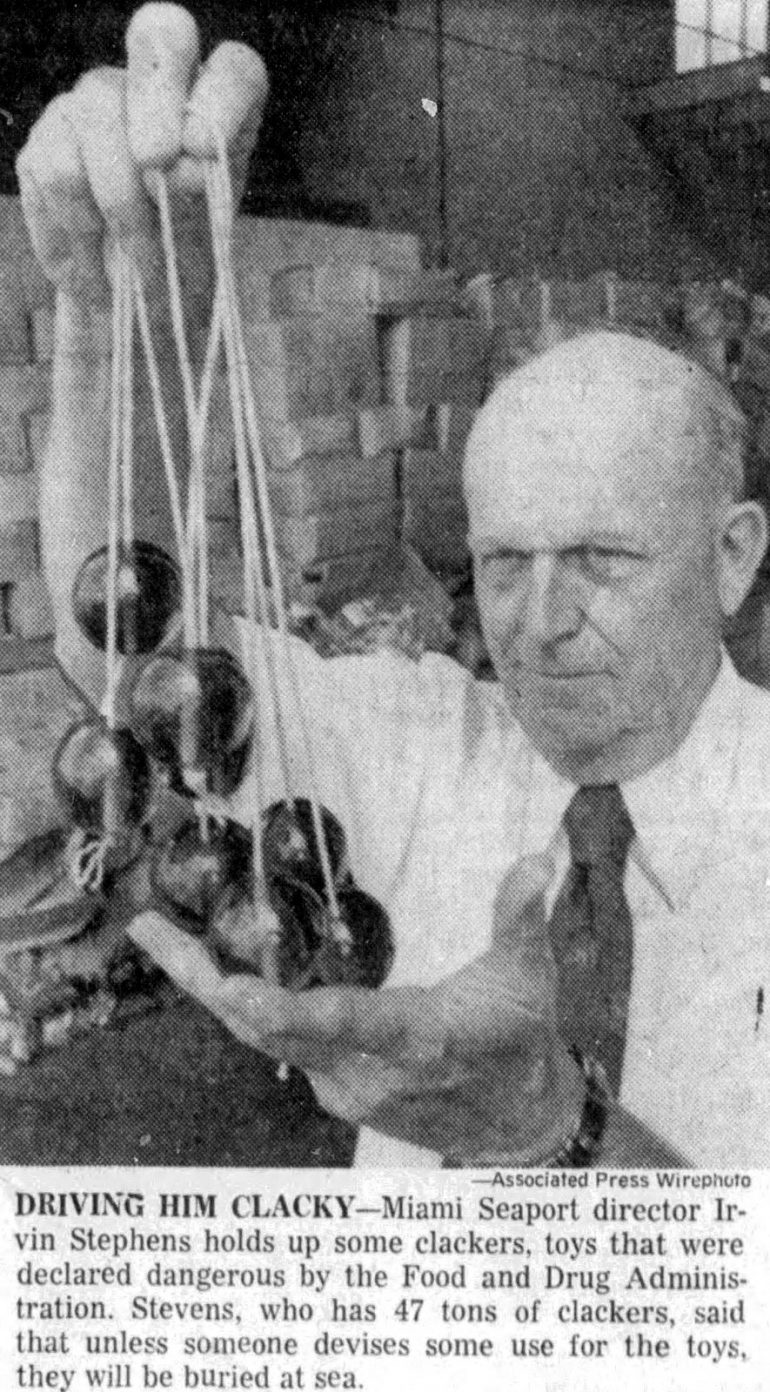 Remember clackers - the toy with hard plastic balls on strings? - Click ...