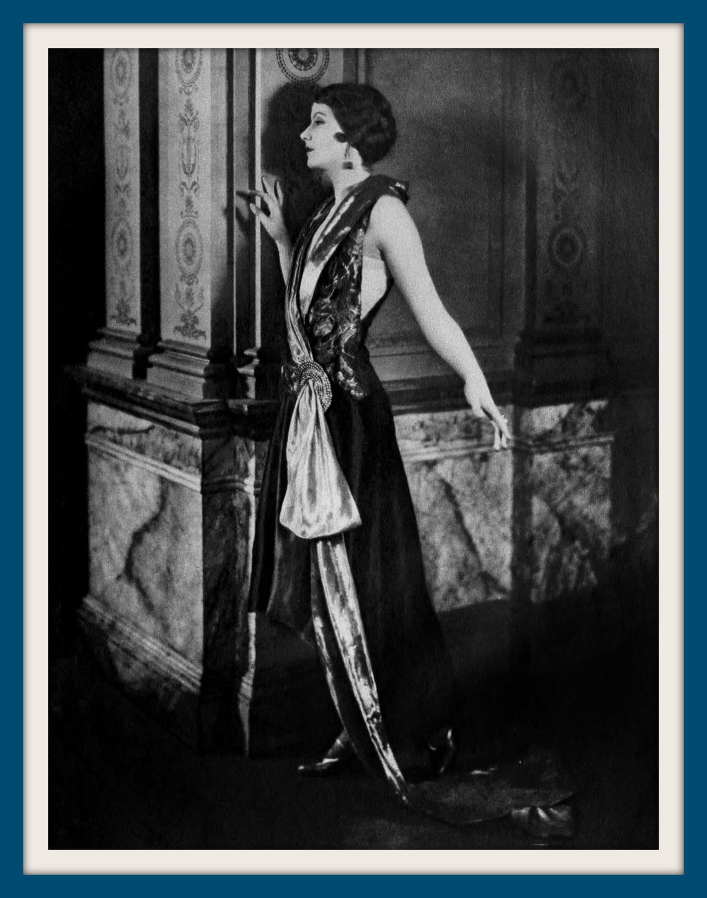 25 vintage dresses from the Roaring 20s that would fit right into the ...