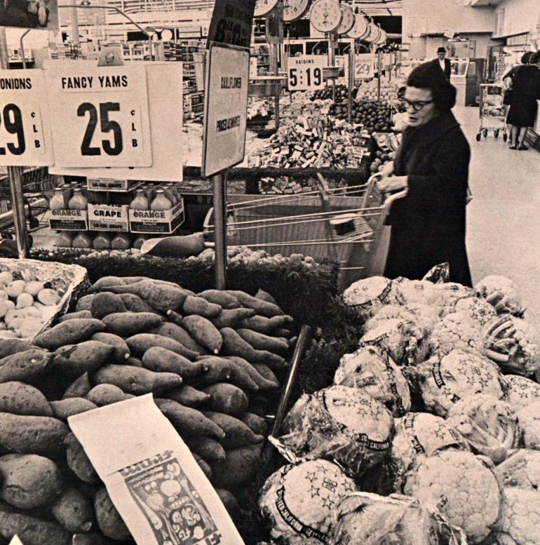 100 vintage 1960s supermarkets & old-fashioned grocery stores - Click ...