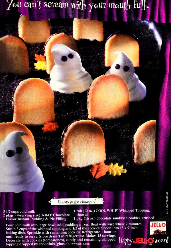 Ghosts in the Graveyard easy Halloween dessert with pudding & cookies ...