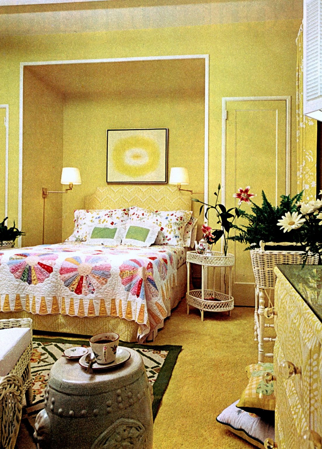 Golden yellows plus pastels made for cheerful 1960s bedroom decor ...