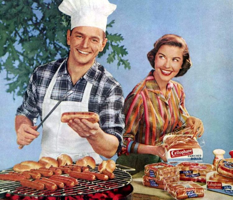 26 ways to serve an old favorite: Hot dogs - Click Americana