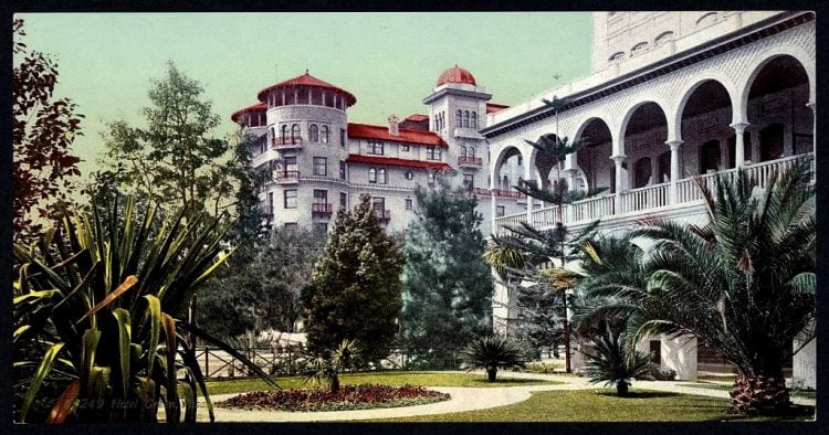 See amazing pictures of elegant old Pasadena, California, from the days ...