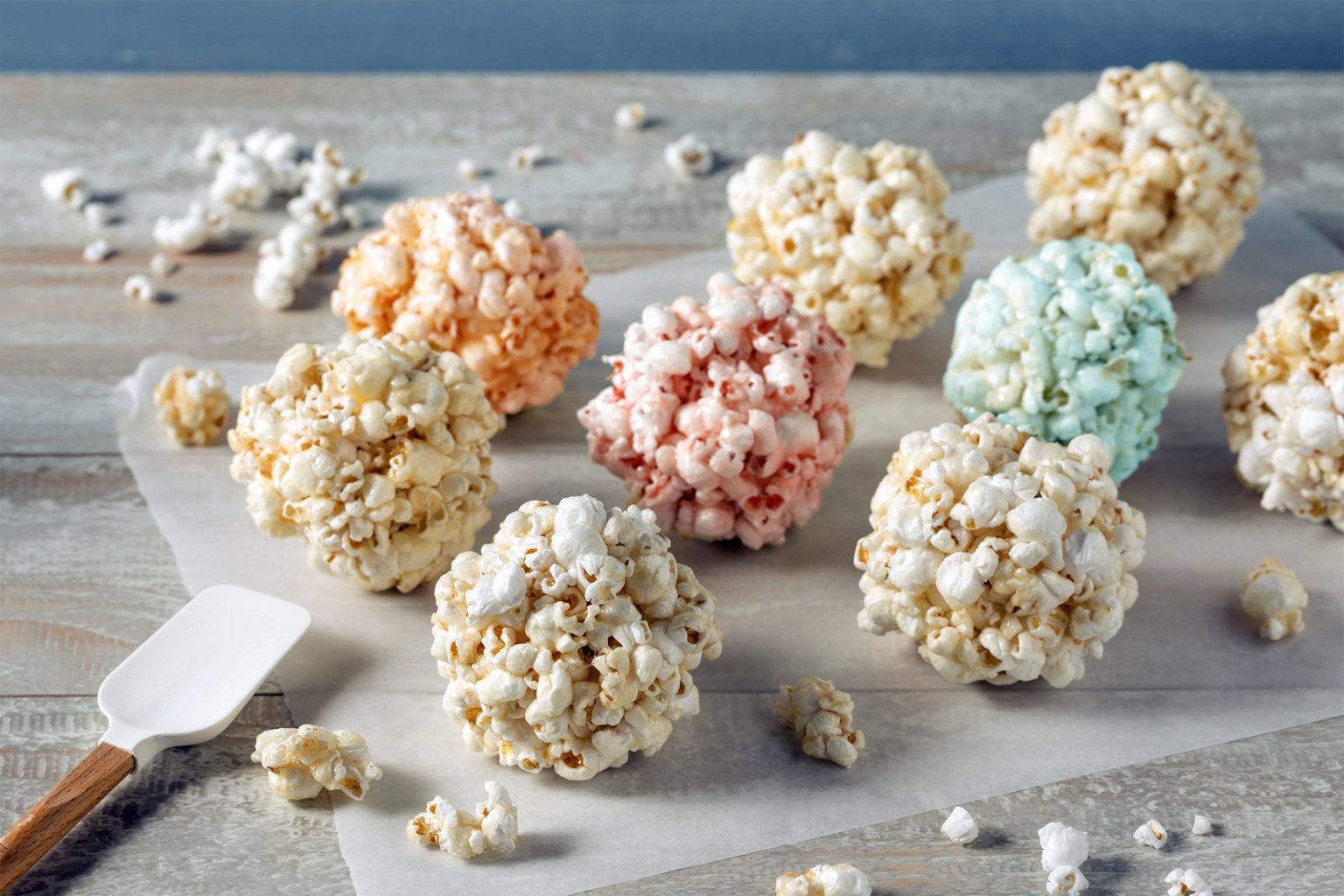Old-fashioned popcorn balls: 16 delicious classic recipes, plus expert ...