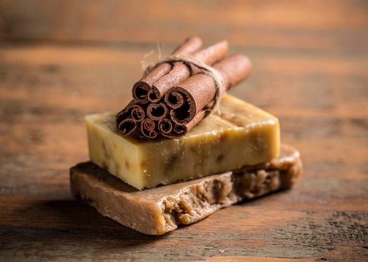 How to make old-fashioned homemade soap the way they did in 1908 (and ...