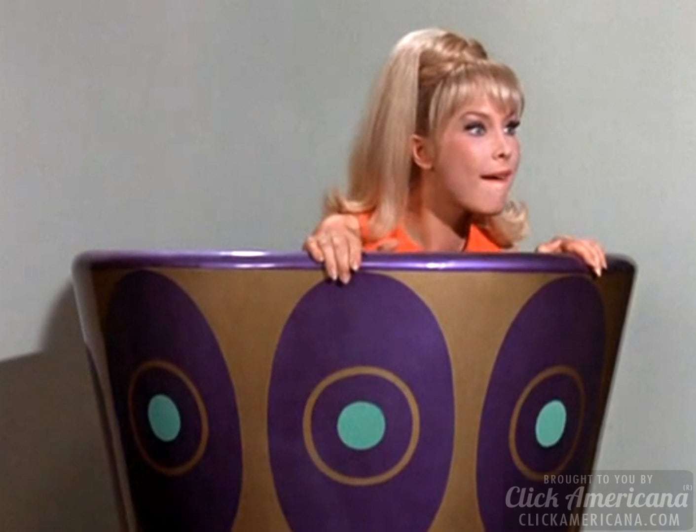 The I Dream of Jeannie bottle: TV magic with props, sets & special ...