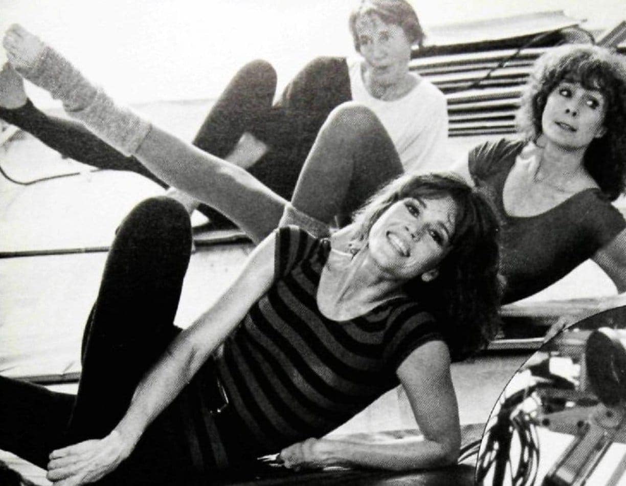 How Jane Fonda's workout videos & exercise empire got us fit in the 80s ...