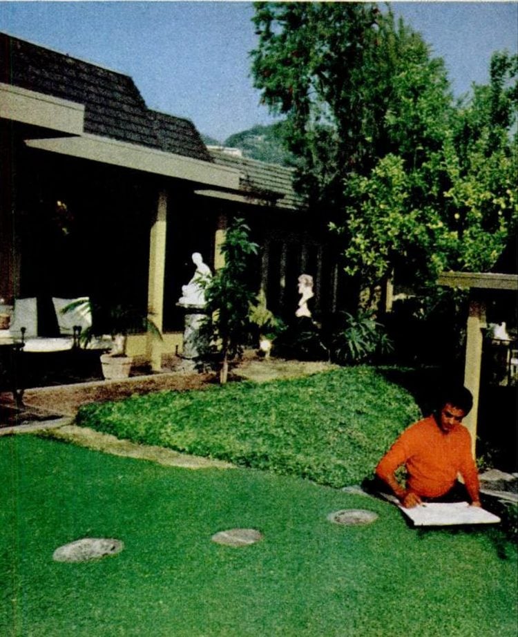 Johnny Mathis: How his career started & skyrocketed, plus see his ...